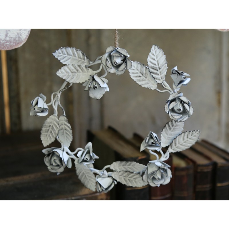 Couronne décorative de roses et des feuilles blanc antique de chez Chic ...