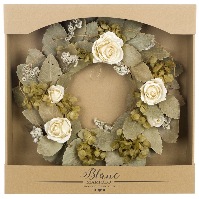 Couronne decorative a suspendre par Blanc Mariclo pour une déco shabby ...